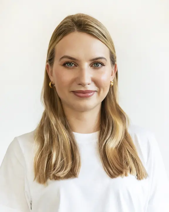 Julia Nowak | Psycholog, psychoterapeuta | MDP